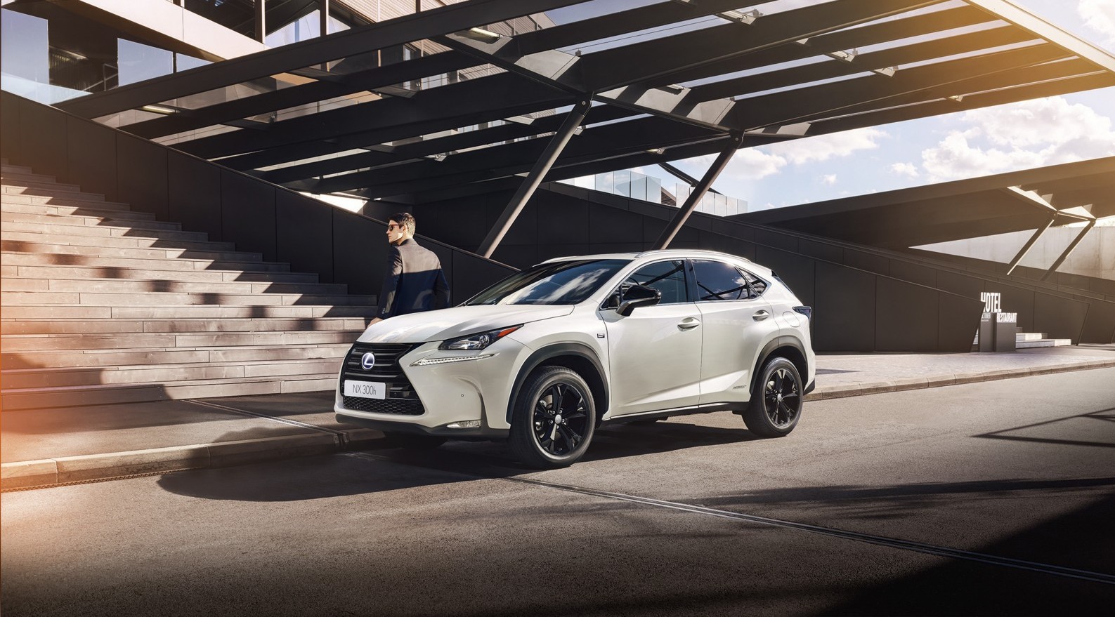 Nowy Lexus NX 2018 w salonie Lexus Trójmiasto - Moto3m.pl